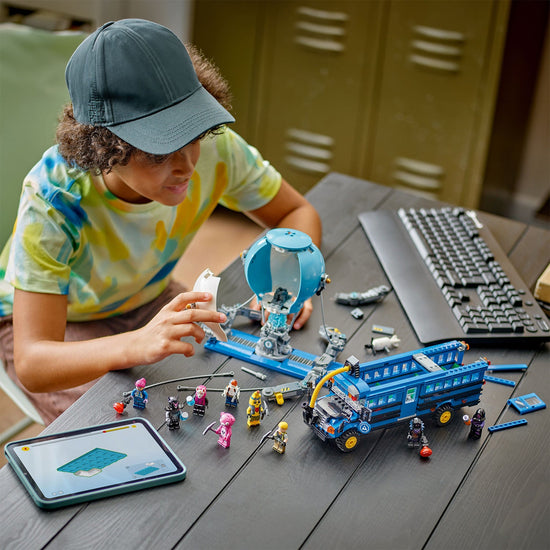 LEGO® Fortnite Battle Bus 77073 – Brick Journey